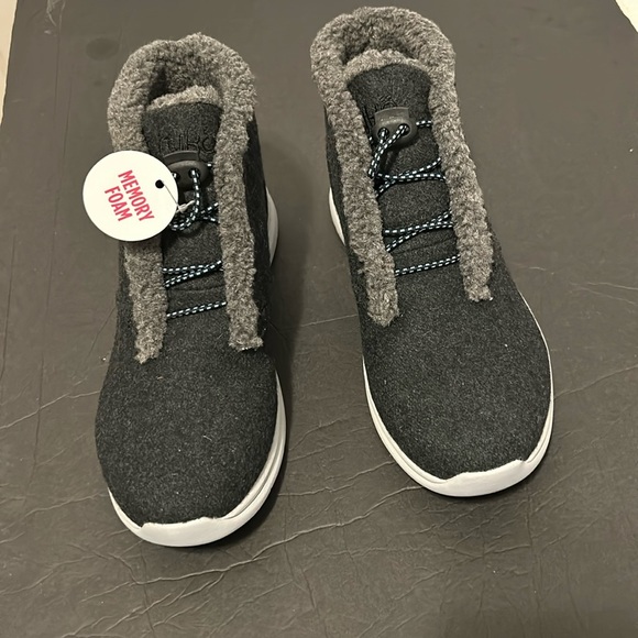 Ryka | Shoes | Ryka Fabric Upper Ankle Boots With Lace | Poshmark